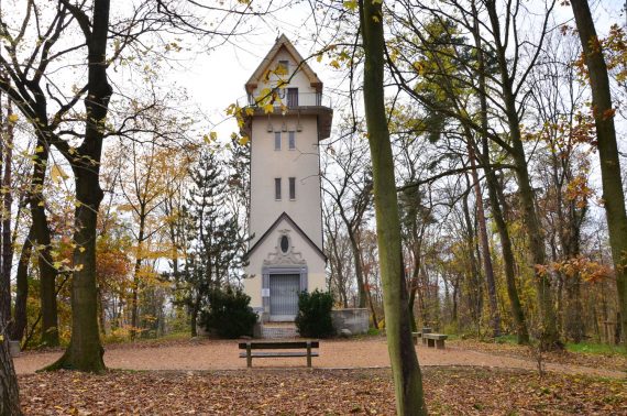 Die Tauchaer sollen ihren Aussichtsturm verhüllen – Heimatverein Taucha ...
